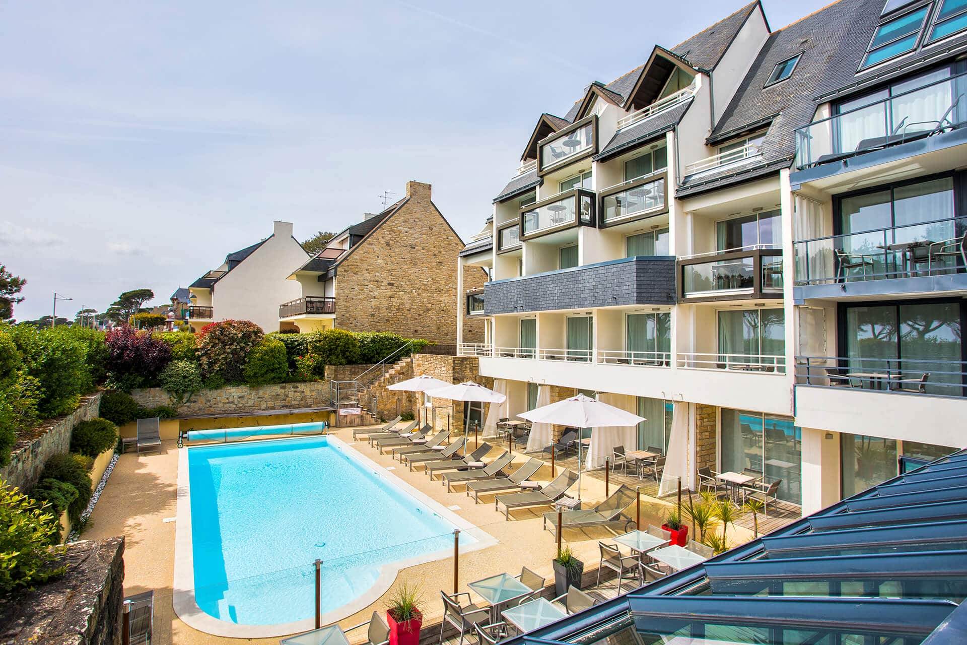 Hôtel en face de la grande plage de Carnac | Le Churchill